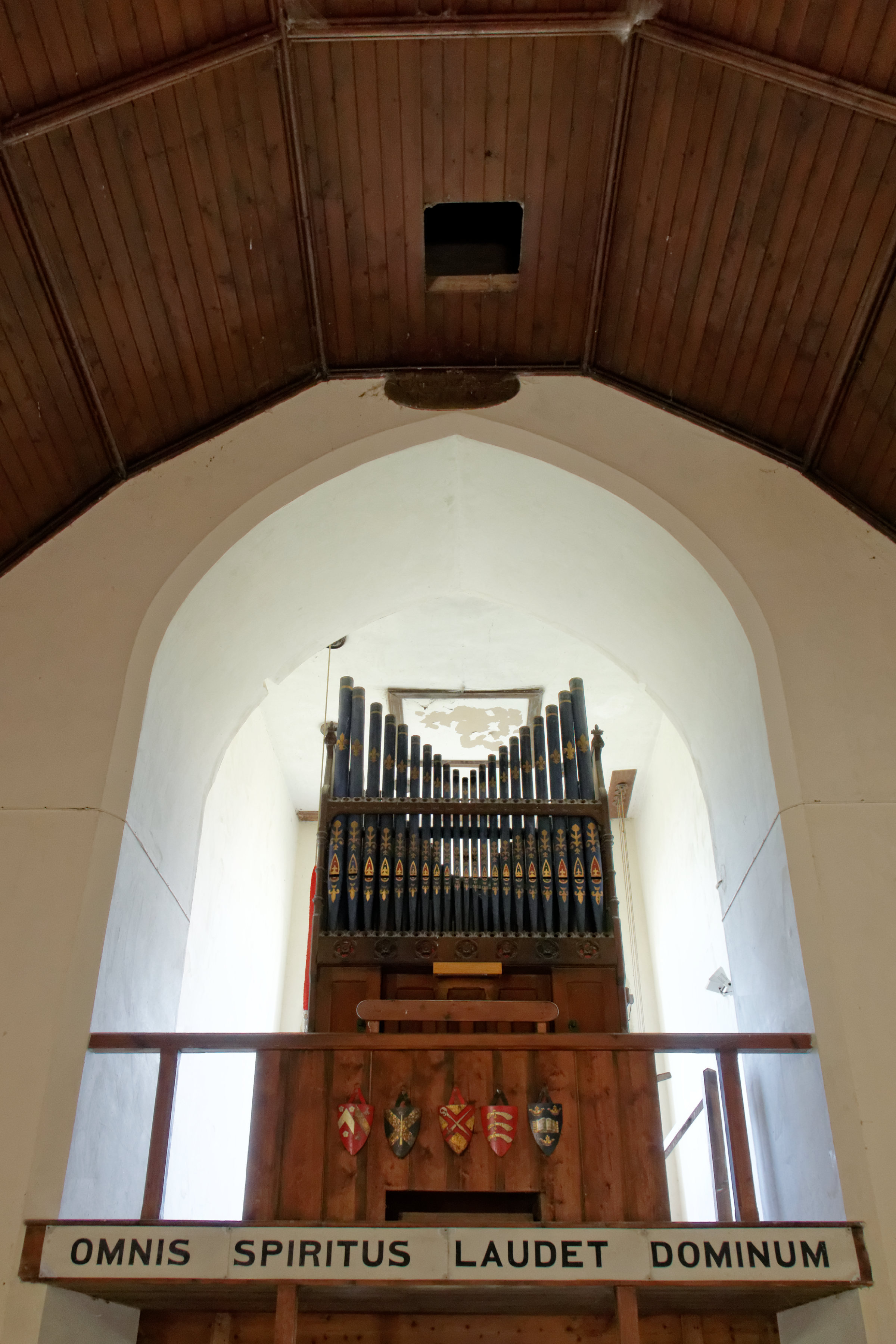 Essex Churches I-L